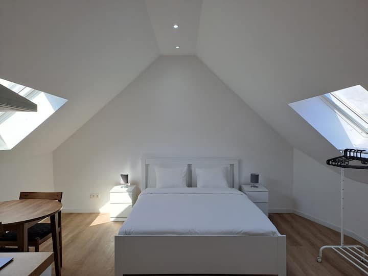 Studio Lumineux à Ixelles - Woluwe-Saint-Pierre