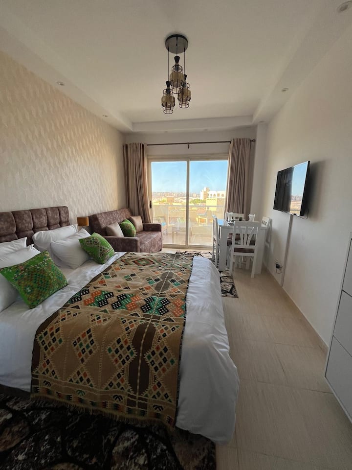 Chic Studio With Modern Comforts - Hurghada