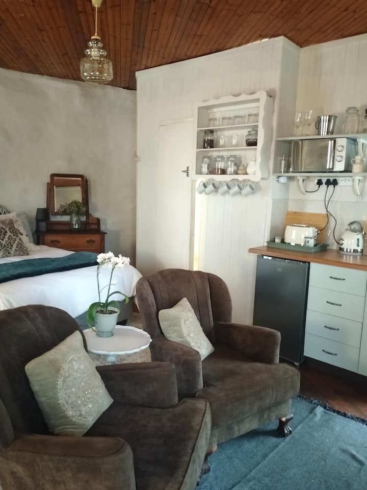 Magnolia Cottage At Hillhouse - Pietermaritzburg