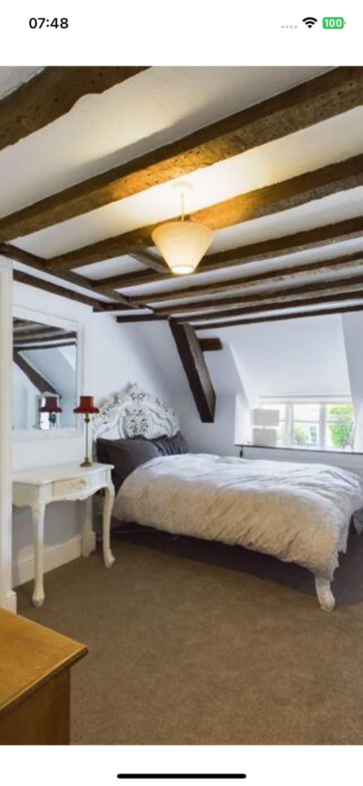 Timeless Charming Cosy Cottage - クルーカーン