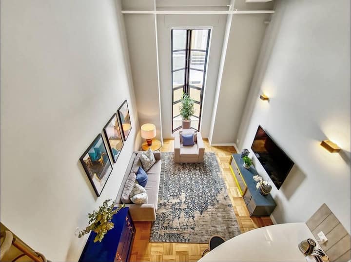 1-bed Loft Apartment In Historic Mutual Heights - Cape Town