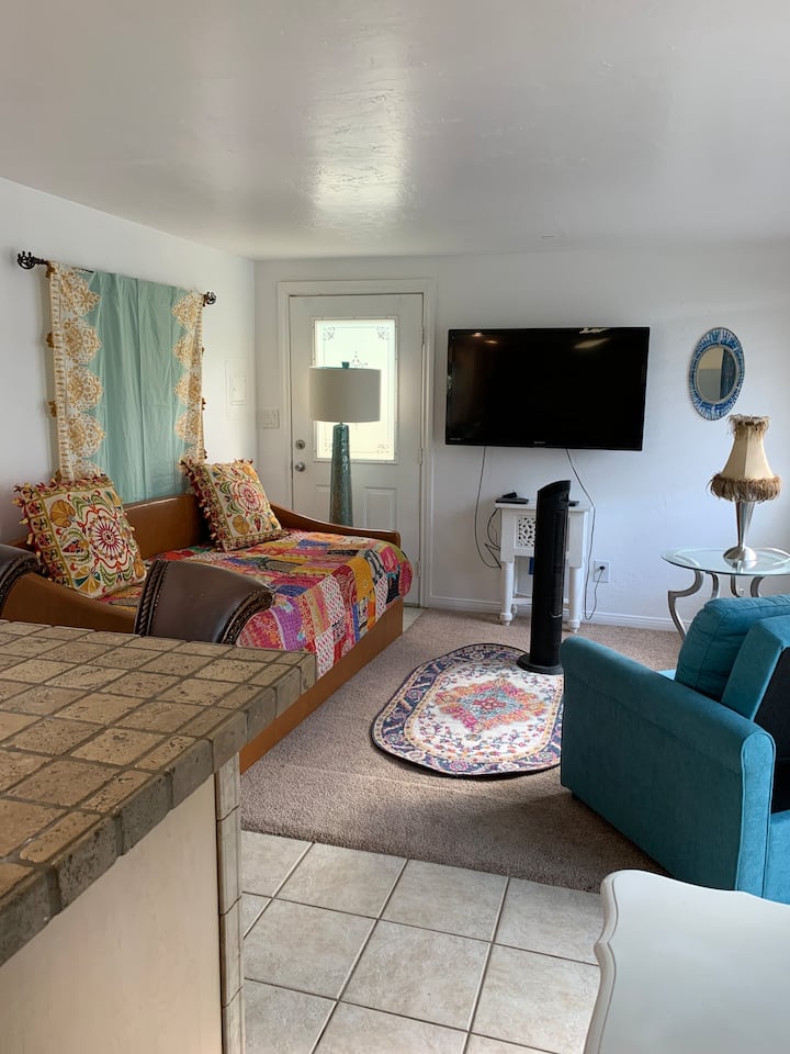 North San Diego Poolhouse - San Marcos, CA