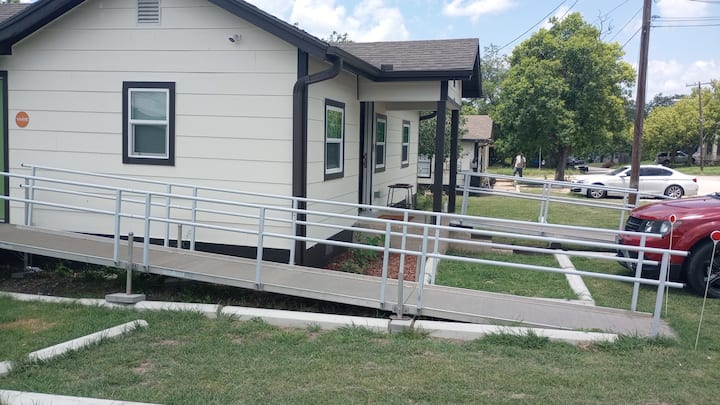 Handicapped Friendly Near Va, Baylor Scott & White - Temple, TX