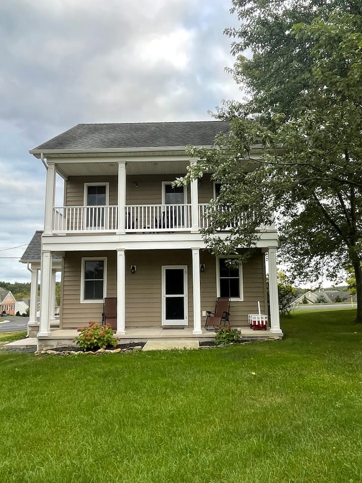 The Sunset House In Gettysburg - Adams County Winery, Orrtanna