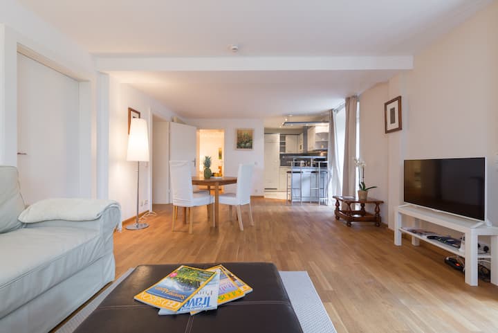 C11-2 Zimmer, Terasse - Bad Homburg