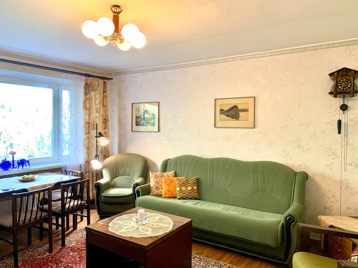 Apartment With Retro Charm - Tallinn