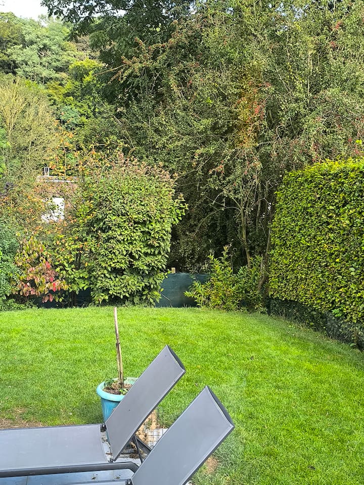 Chambre Dans Maison Familiale A 2 Km De Lln - Wavre