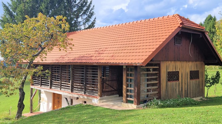 Ahker - Slovenia