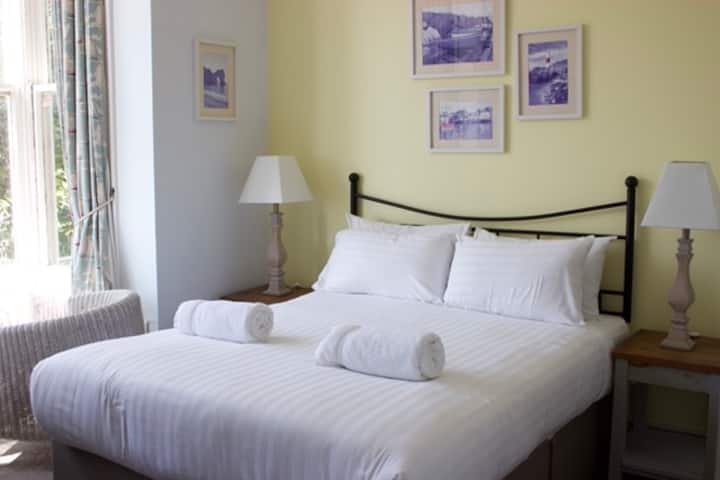 Deluxe Double Room At Durdle Door Hotel - Lulworth Cove