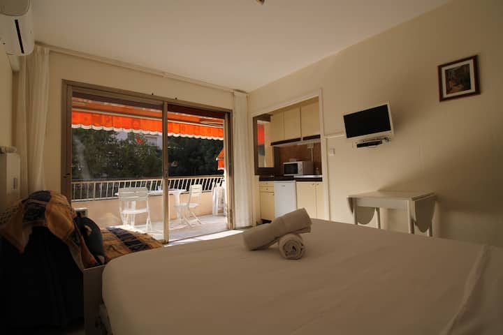 Studio Climatisé Cannes Centre - Cannes