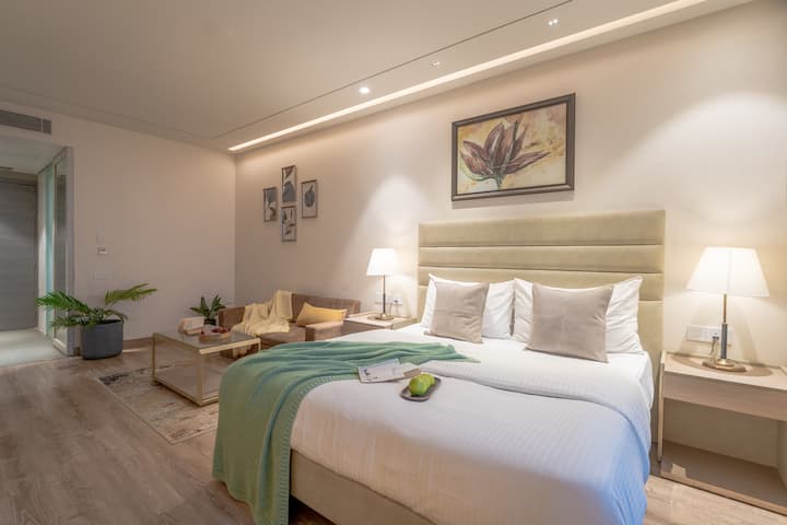 The Ceo Suite In Gurgaon|netflix - Gurugram