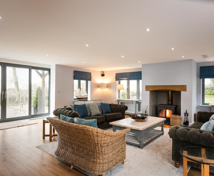 The Coast House, Near Lyme Regis, Sea Views! - Lyme Regis