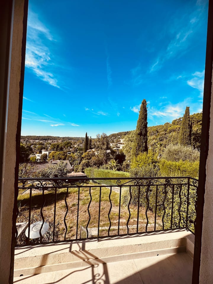 Haut De Villa Avec Jardin 6 Pers Au Calme - La Colle-sur-Loup