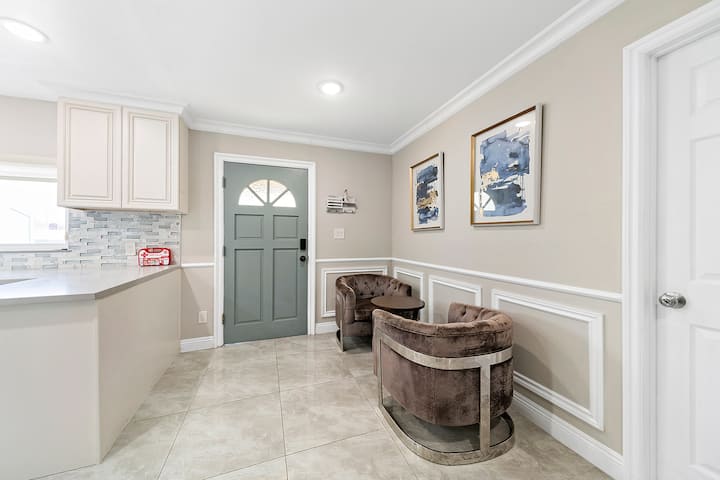 Private Room Retreat | Sofa Bed & Shared Bath - Rosemead, CA