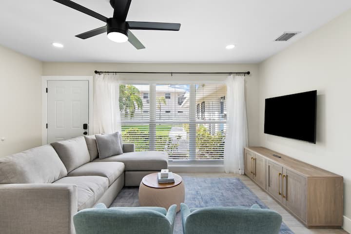 Modern Suite With Heated Pool - Fort Lauderdale