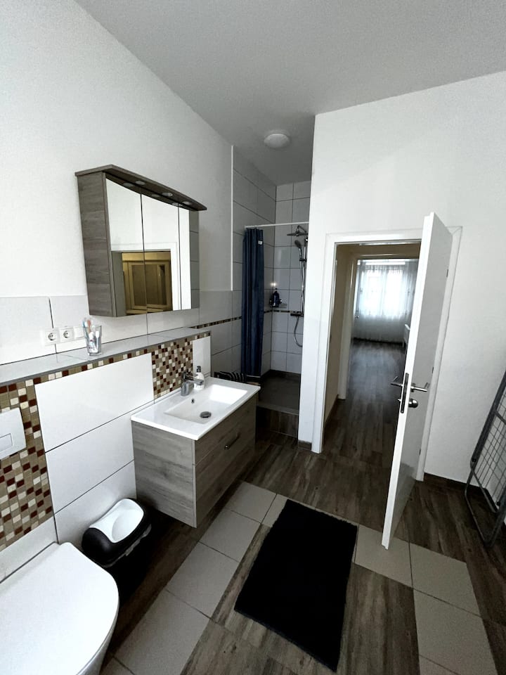 Moderne Unterkunft -Krefeld-city - Krefeld