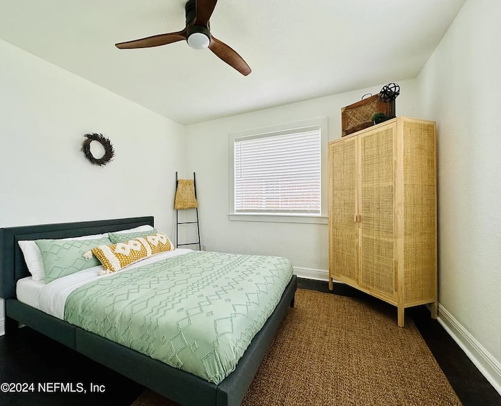 College Street 2813 - Jacksonville, FL