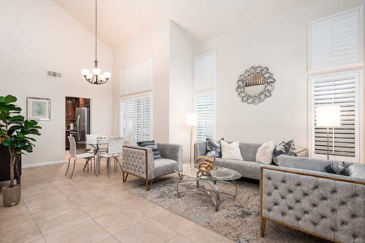 4b3b House • Yard • Spacious • Big Group • Quiet - Riverside, CA