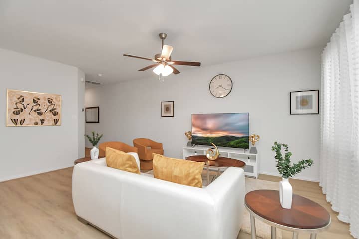 Exquisite Relocation& Workers Dream Place - Katy, TX