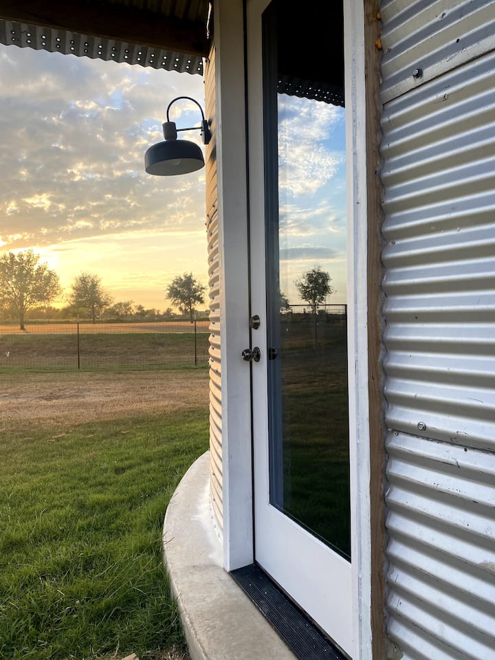 Silo Del Sol - Elgin