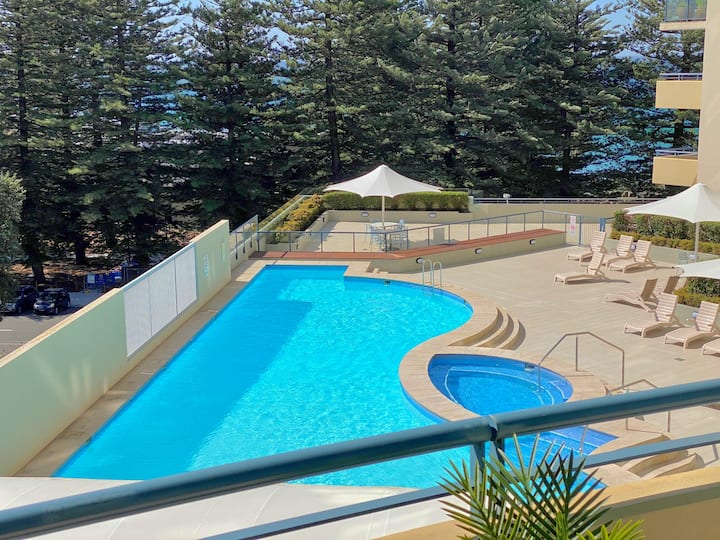 Opposite North Cronulla Beach509 -