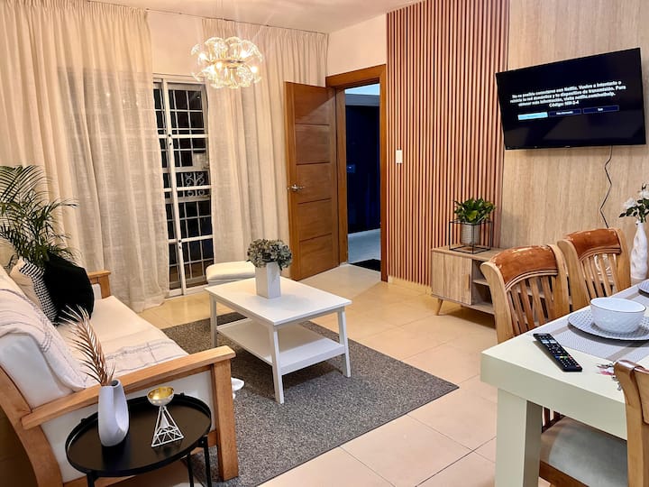 Vibrant 3br Apt Near Downtown Pc - Punta Cana