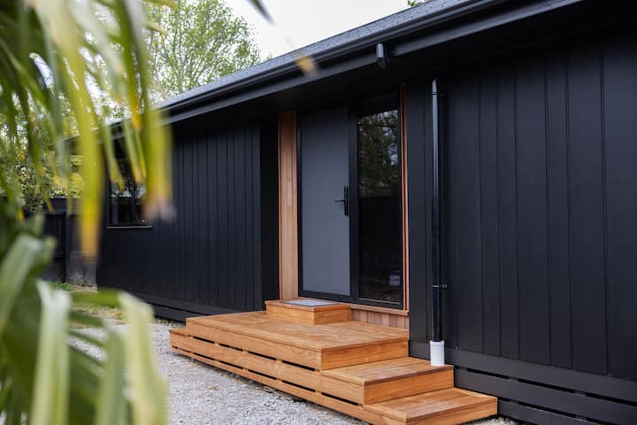 The Corner On Te Mata 2 - Havelock North