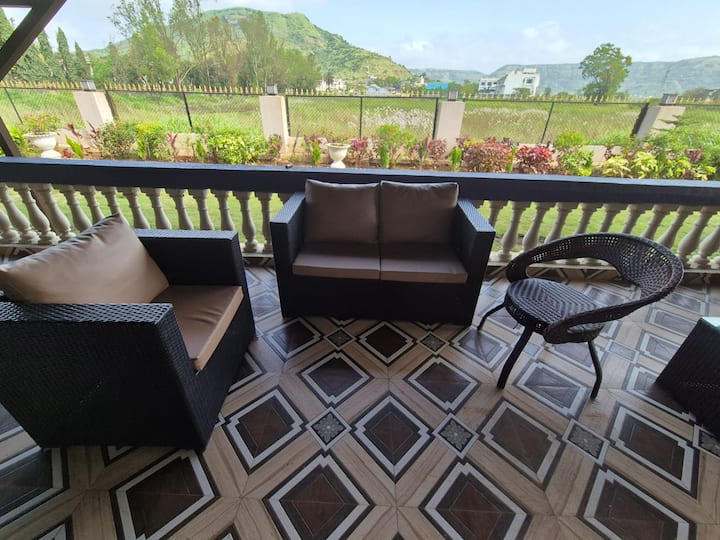 6 Bedroom Bungalow In Lonavala - Lonavala