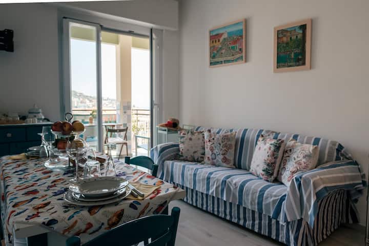 Vicino Al Mare, Ma Con Vista! - Varazze
