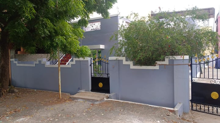Madurai Koodal Nagar Homestay - Madurai