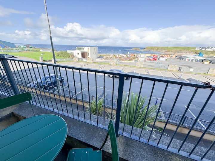 Sea Breeze 2 Bedroom Apartment - Marine Court - Bundoran