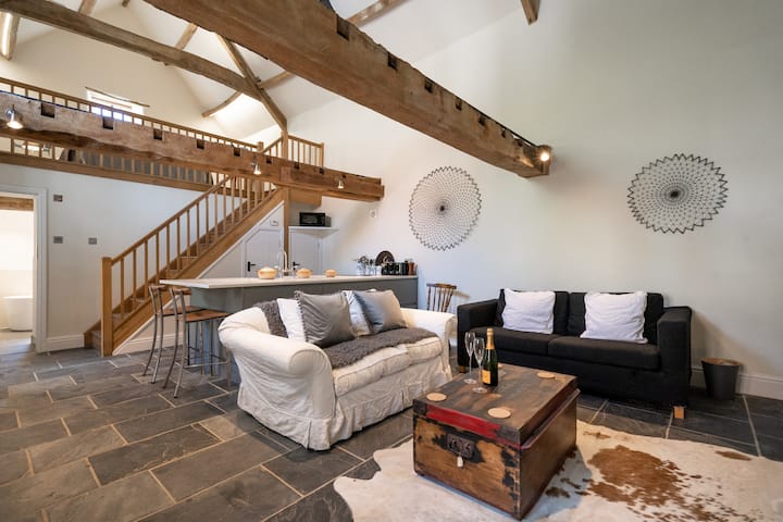 Stunning Barn With Log Burner - Bath
