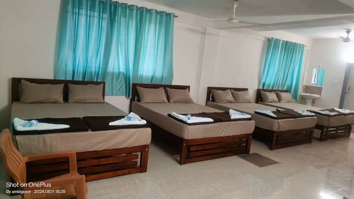 Eight Bed Room(sia Inn Gokarna) - Gokarna
