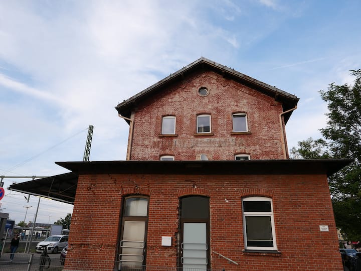 Bahnhof Ins Glück - München