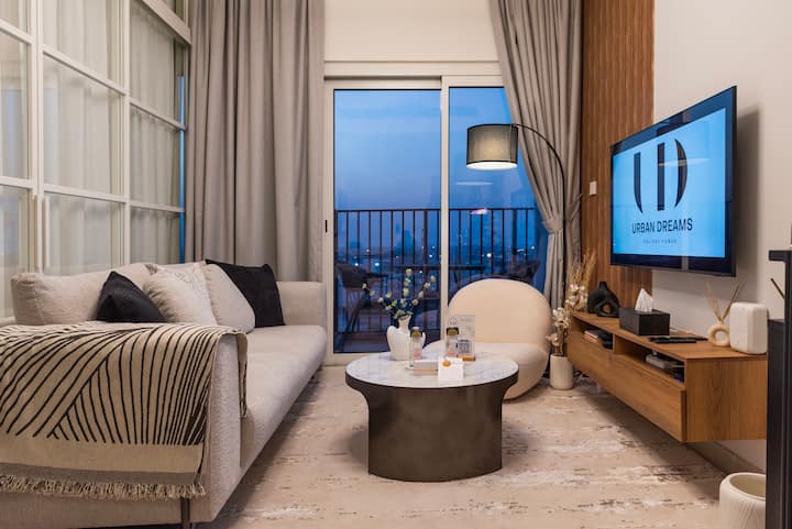 Dubai Hills - 1br Luxe Apartment | Golfville - Dubai