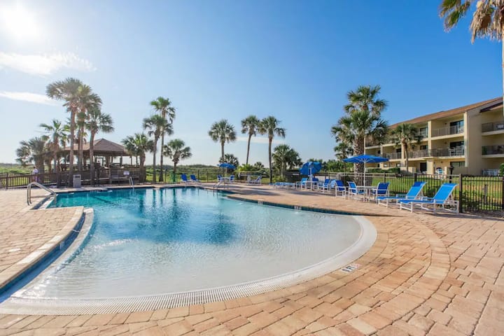Oceanview Oasis - Ocean Views, Pools, Beach Access - St. Augustine Beach, FL