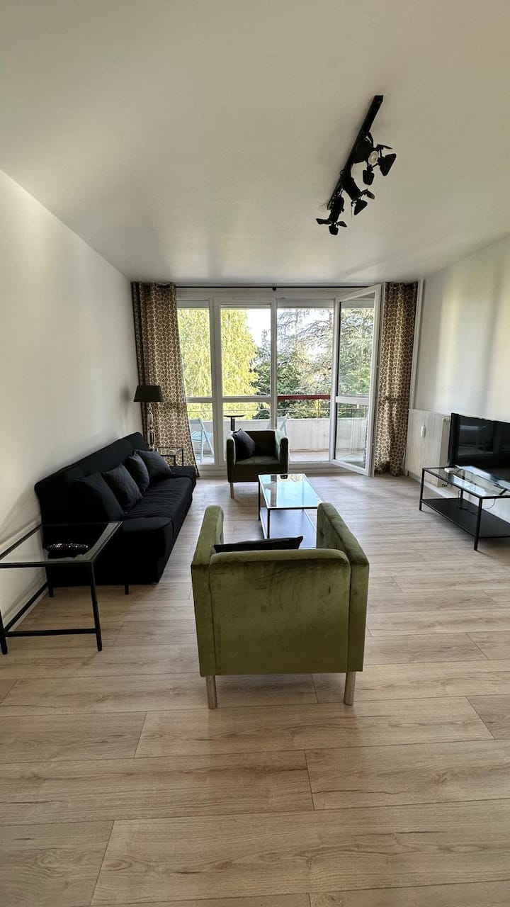Superbe T2 Dans Résidence - Villefranche-sur-Saône