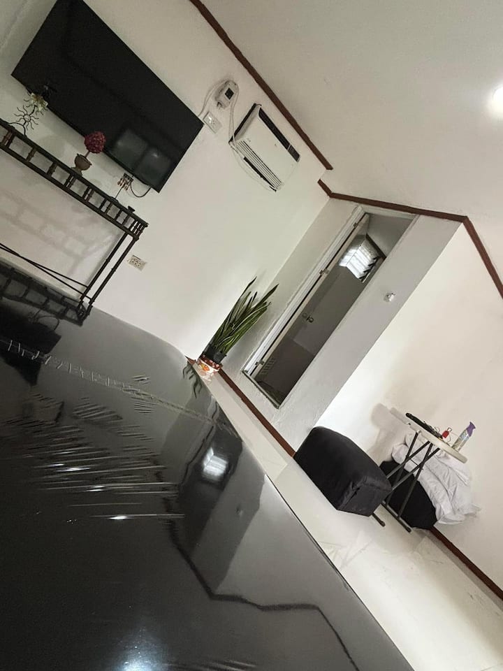 Comfy And Affordable Tiny Place - Balingasag