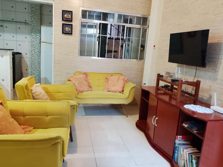 Casa Confortável Até 8 Pessoas - Guarujá