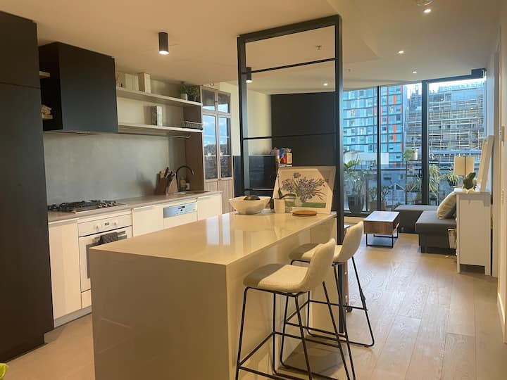 Cbd Ensuite Stylish Gardenview Room - Brunswick