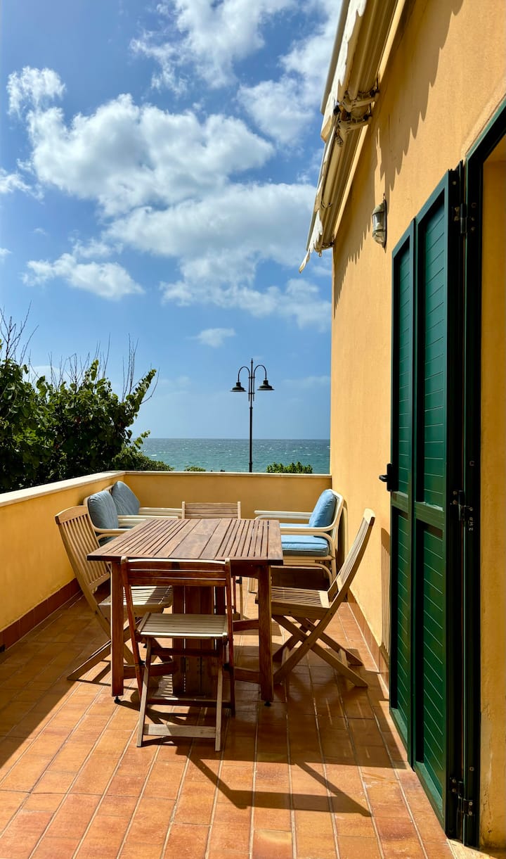 Nura's - Villa Adele Seaview - Alghero