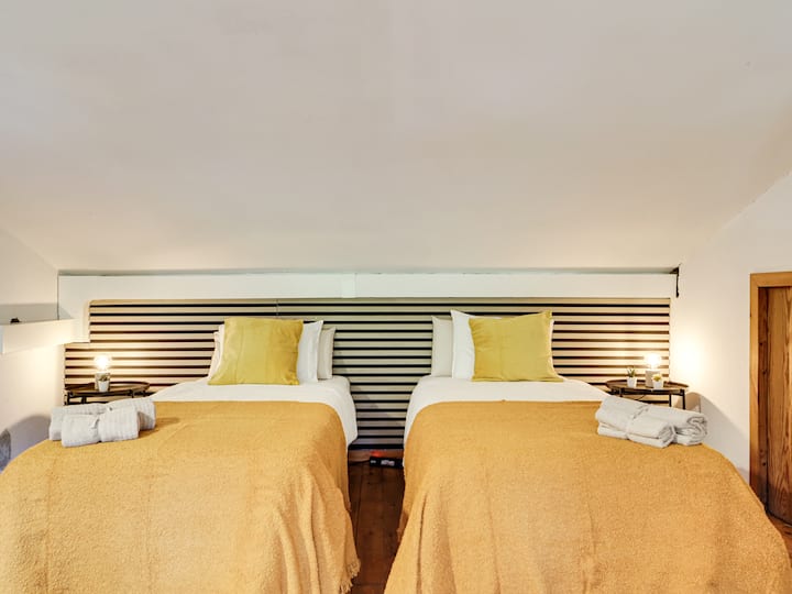 Room For 2 W/ Garden Next Uab - Sabadell