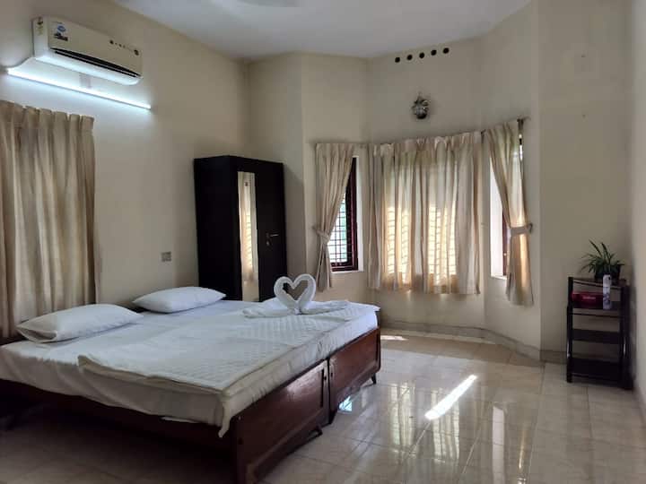 Susy's Inn - Kochi