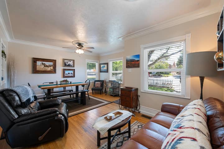 Near Airport, Skiing, & Dt! Spacious & Peaceful! - Farmington Lake, Morgan