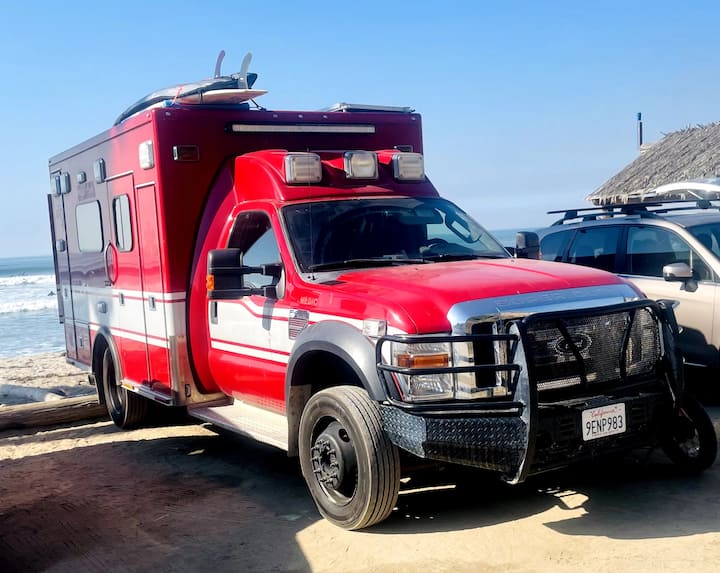 Vambulance - Eureka, CA