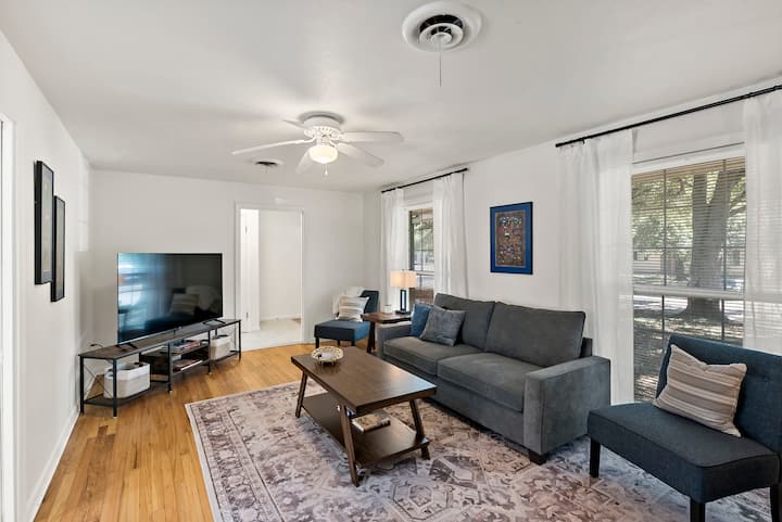 Century Oaks Trio - College Station, TX