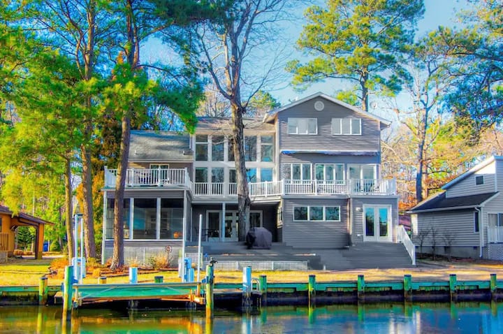 Nautical At 82 Newport- Private Dock & Waterfront - Ocean Pines, MD