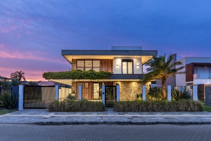 Magnífica Mansão Em Atlântida! - State of Rio Grande do Sul