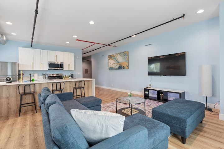 Elegant Apartment 13 Miles From Chicago - Elmhurst, IL