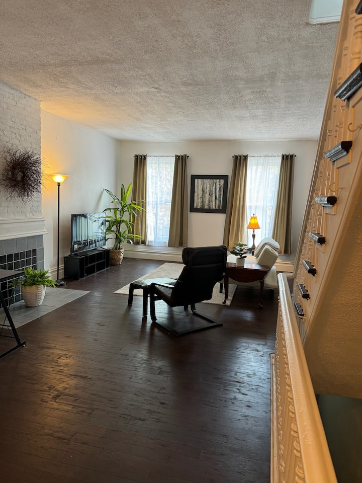 Serene 2br Harrisburg Haven - Harrisburg